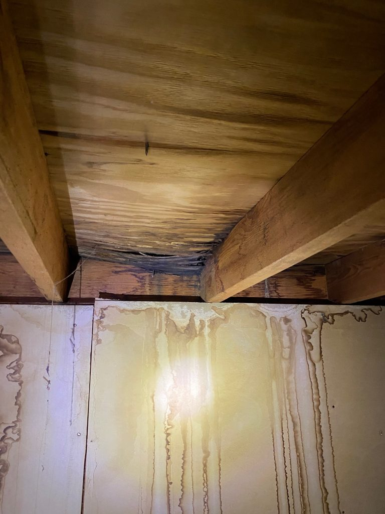 Overall Plumber - Emergency Plumbing Services